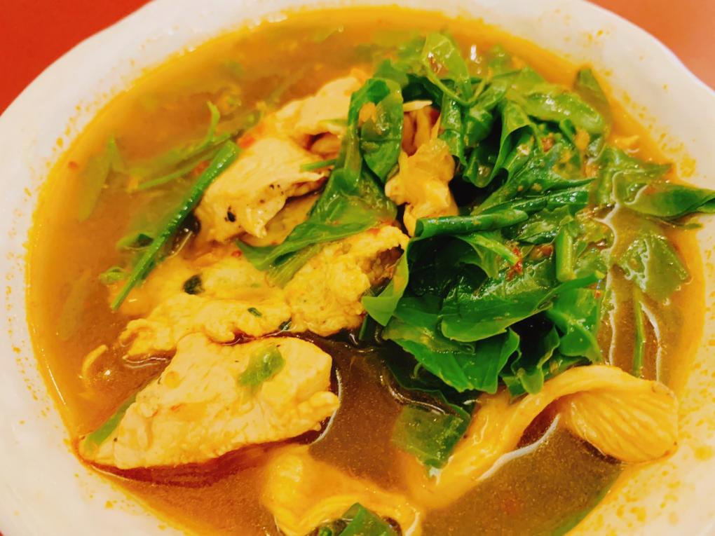 ปลูกรัก Pluk Rak Pretty Healthy Restaurant